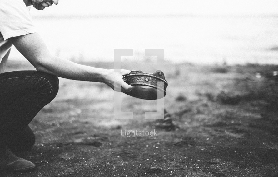 Stock Photo - Laying crowns at jesus' feet. by Pearl - Lightstock